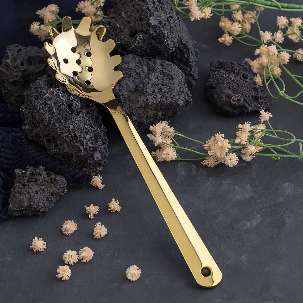 Guest Serving Spoon Sets - Set of 5 – Qareenay Manzil